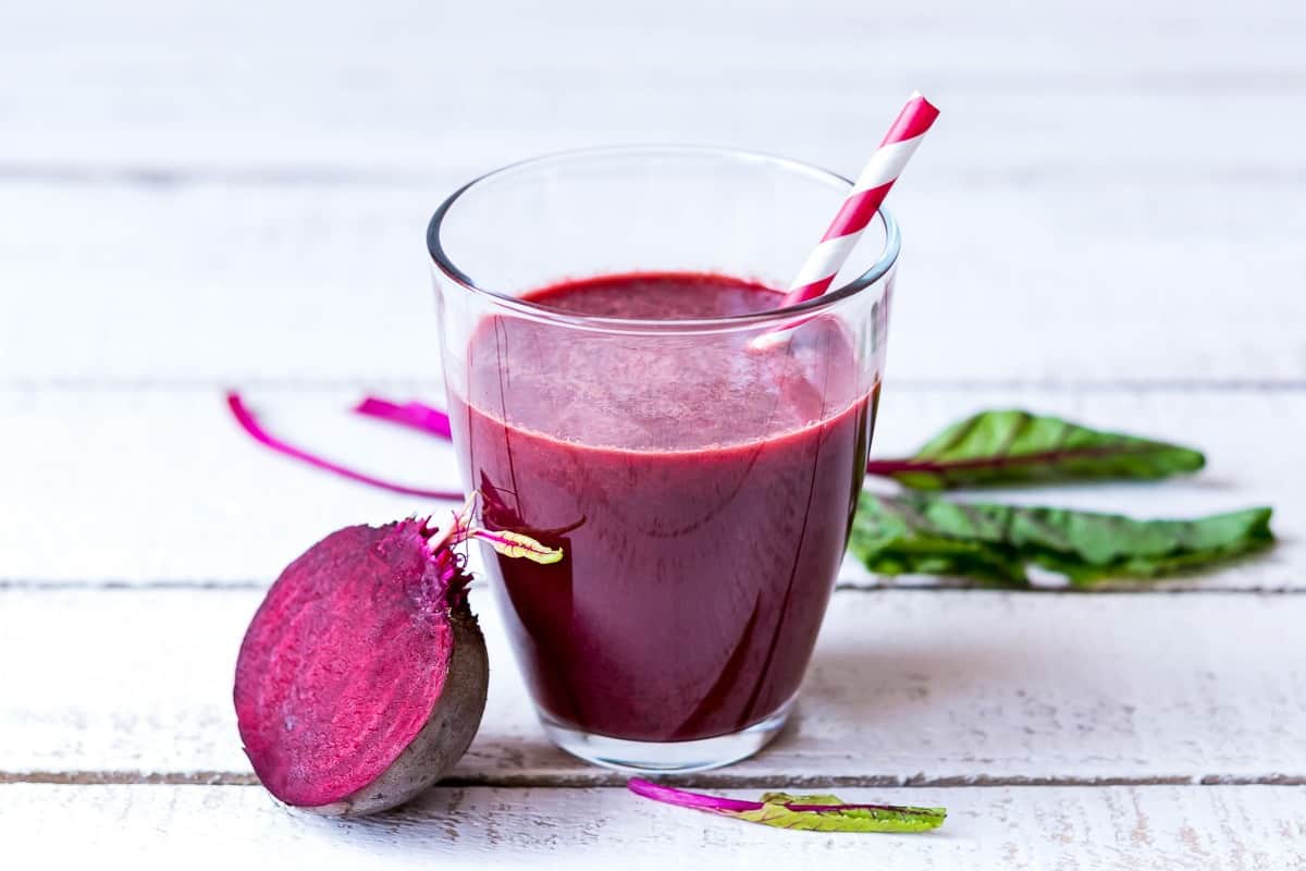 Jugo de betabel: 5 pasos sencillos para prepararlo y disfrutar de sus ...